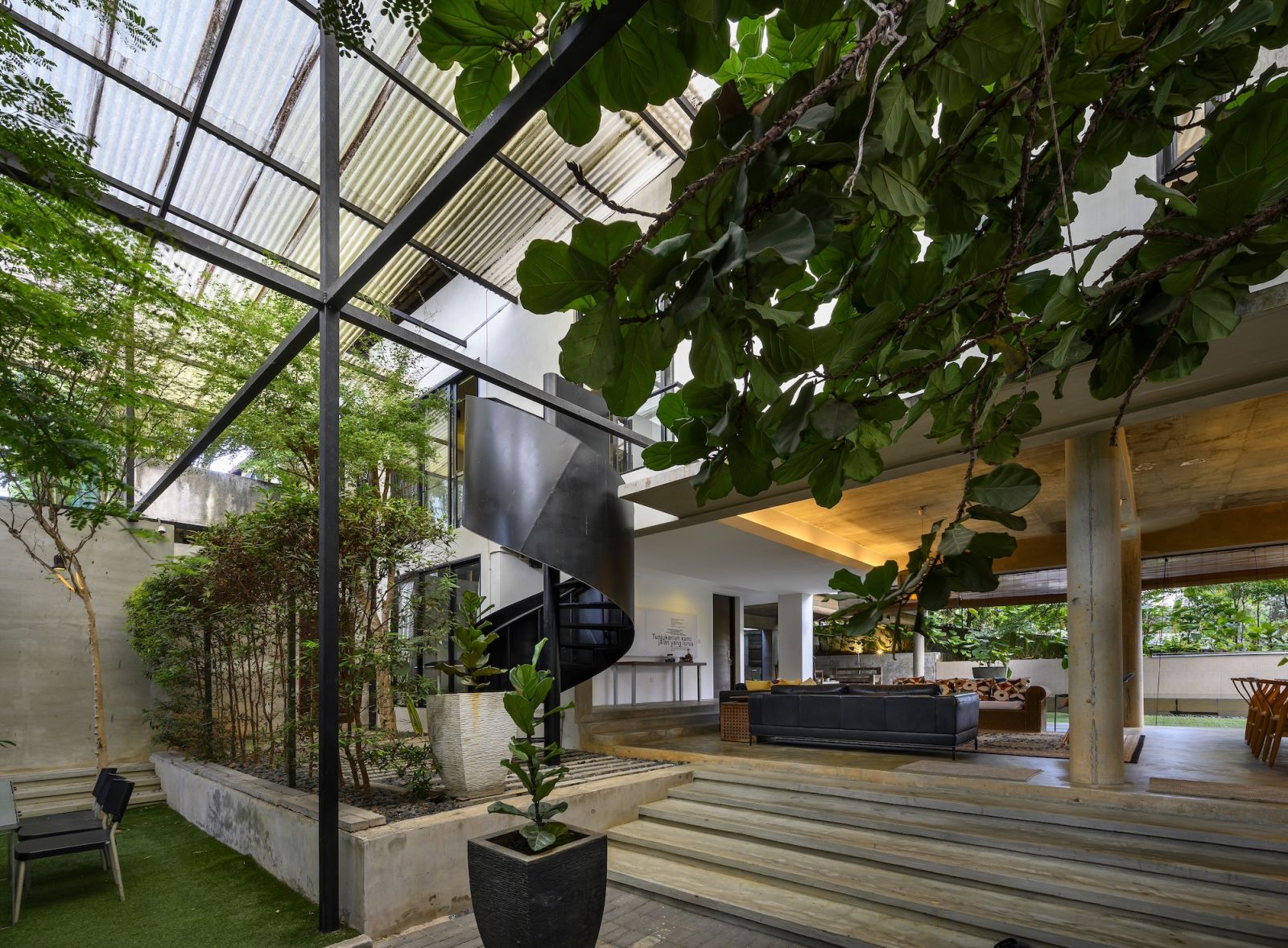 Discover Johor architect Razin Mahmood's tropical modernism | Tatler Asia