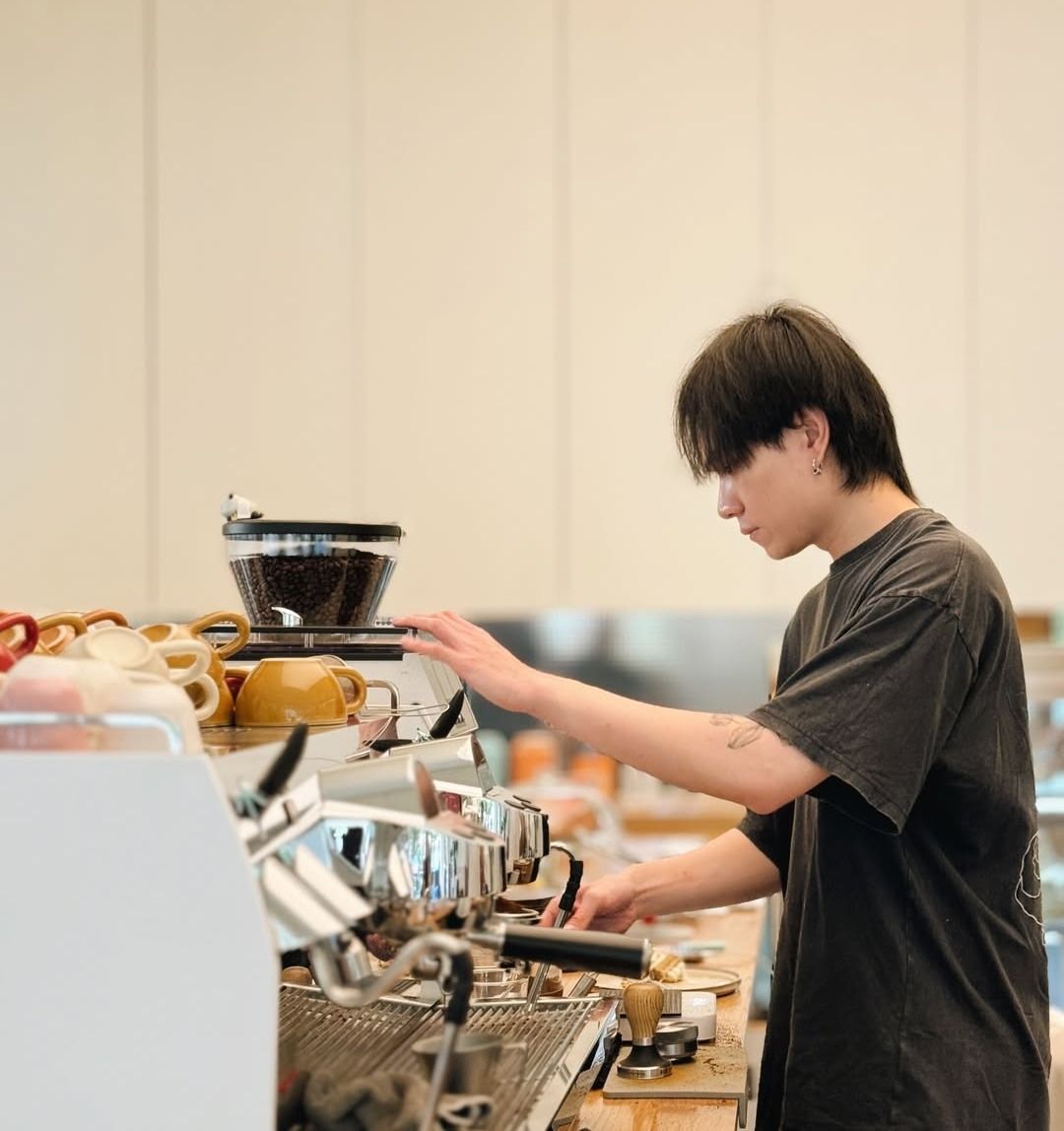 Healthy options or trendy café favourite: Is oat milk really good for ...