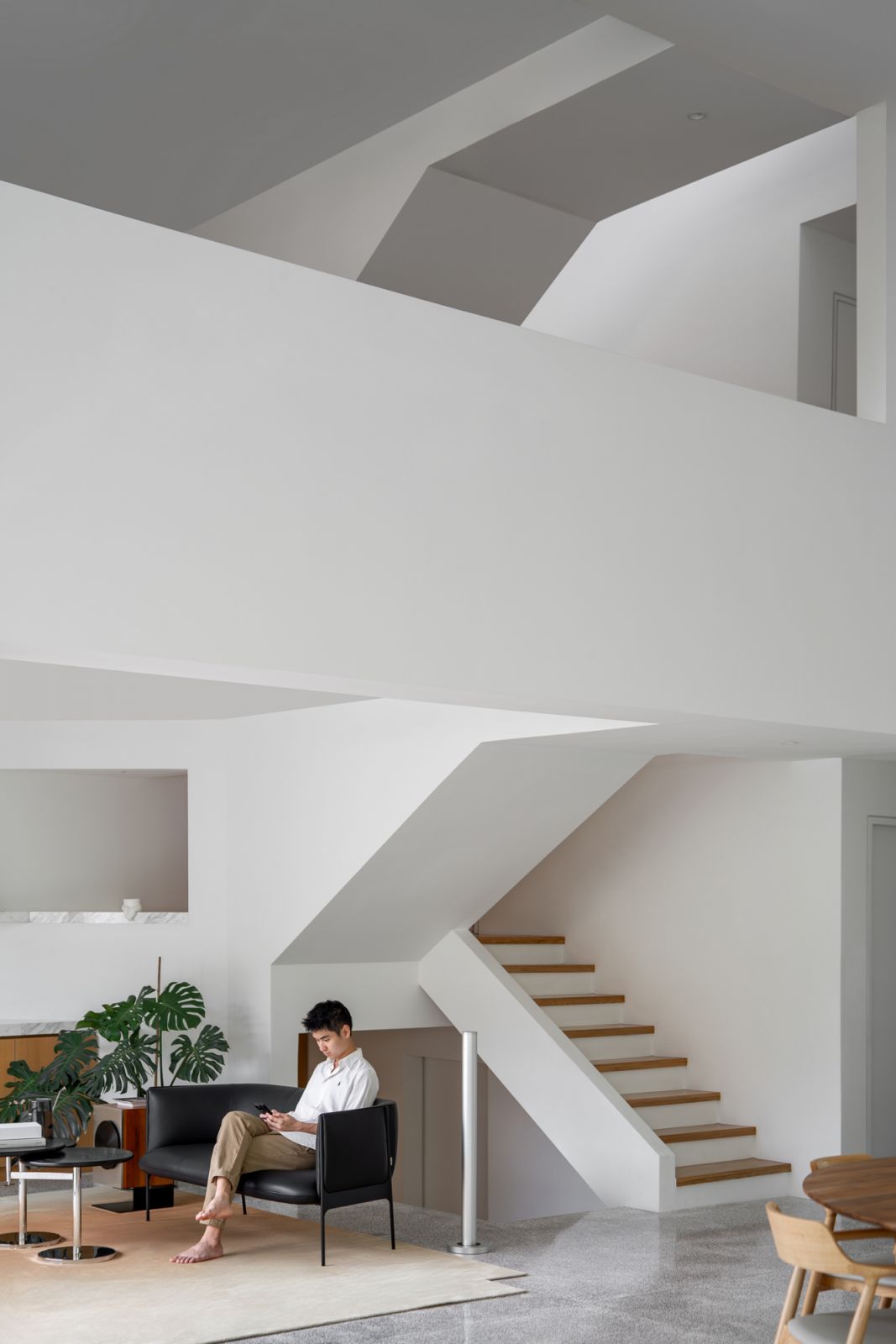 Home tour: Split-level bungalow renovation in Kuala Lumpur with koi ...