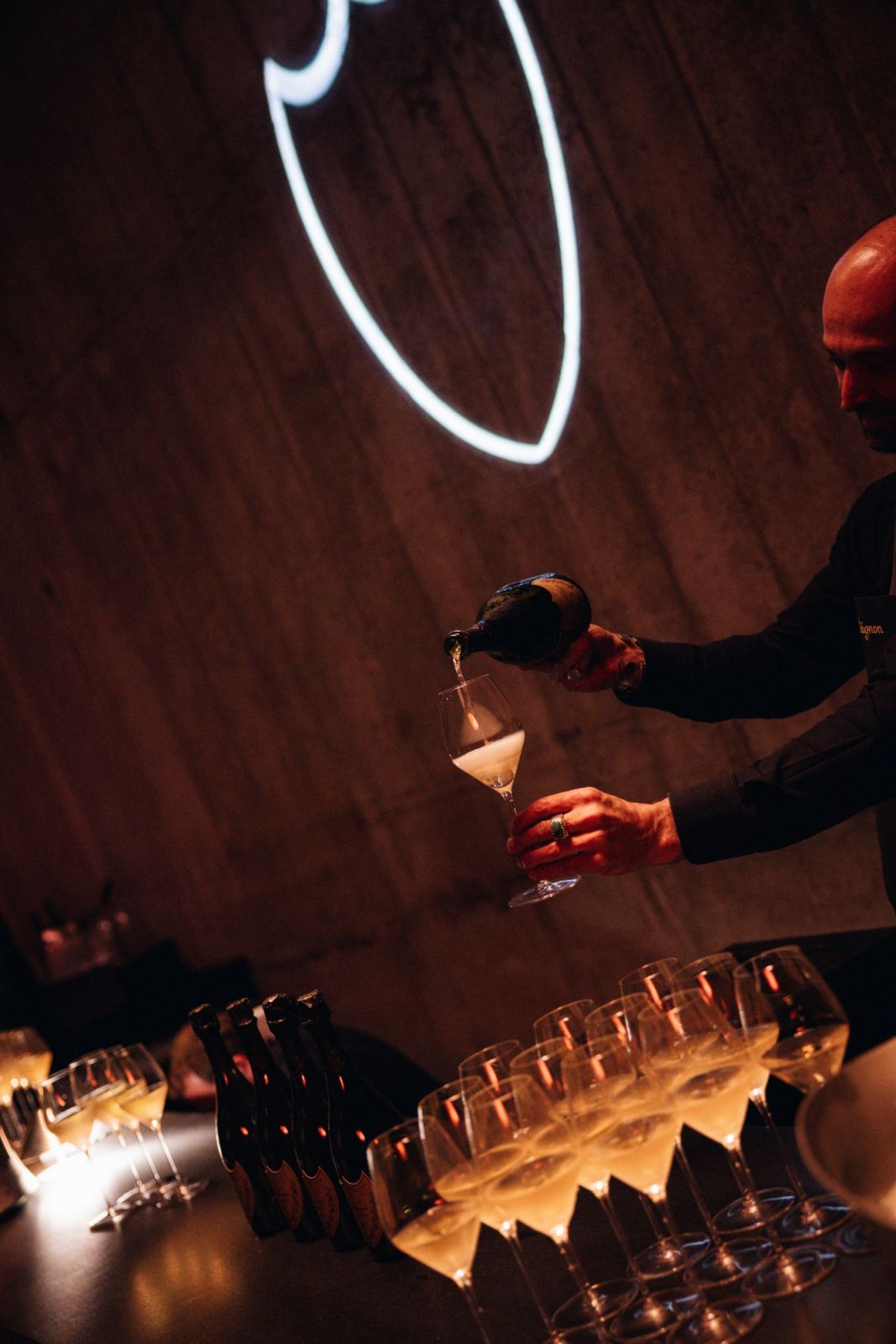 Inside Dom Pérignon’s star-studded 2025 révélations at the Tate Modern ...