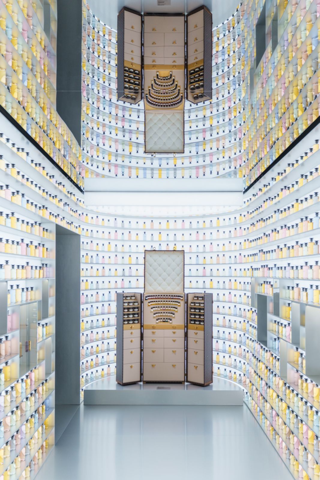 “The Louis” by Louis Vuitton: A dream voyage through heritage and ...