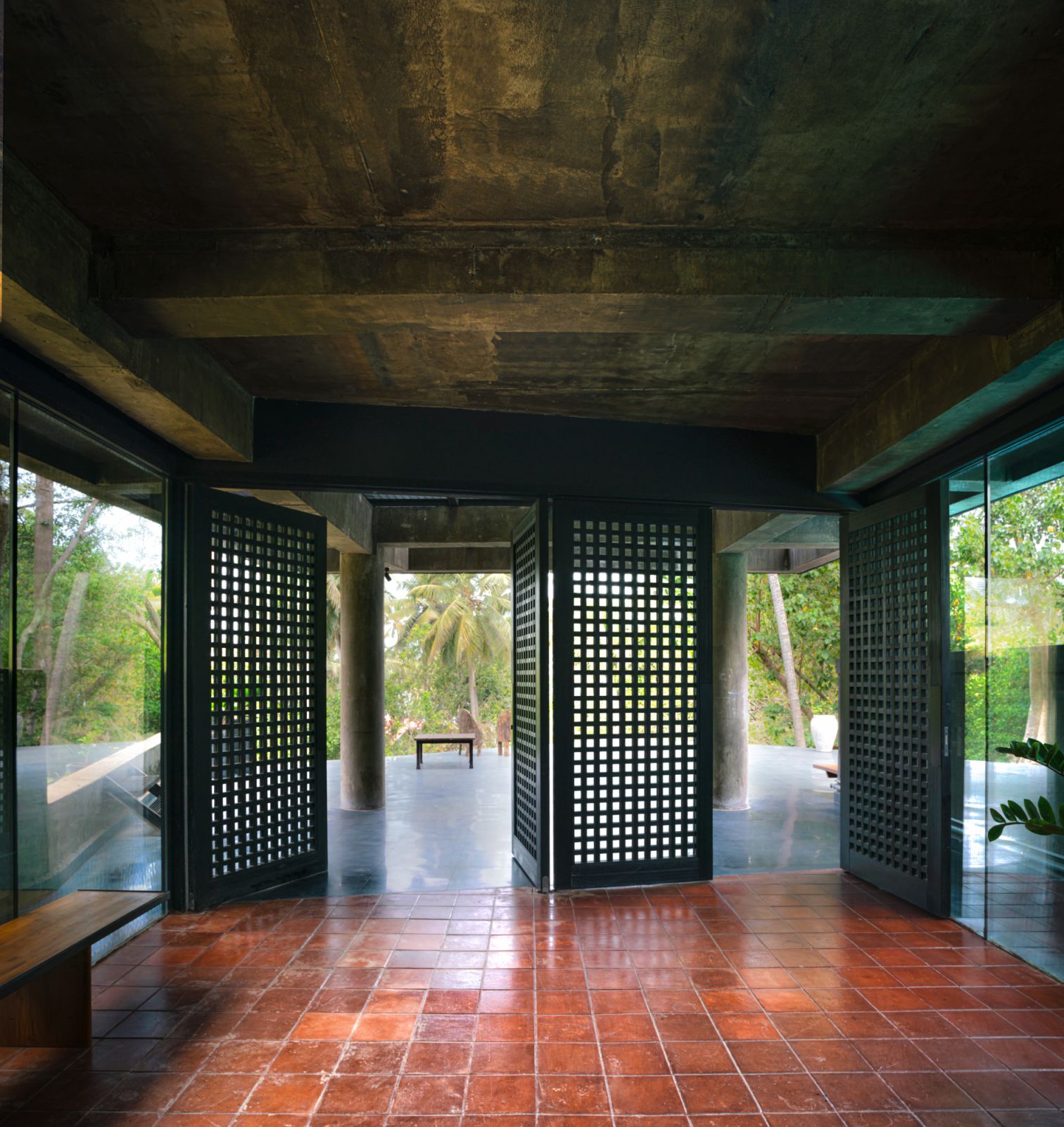 A pioneering mass timber residence in Goa, India surrounded by nature ...