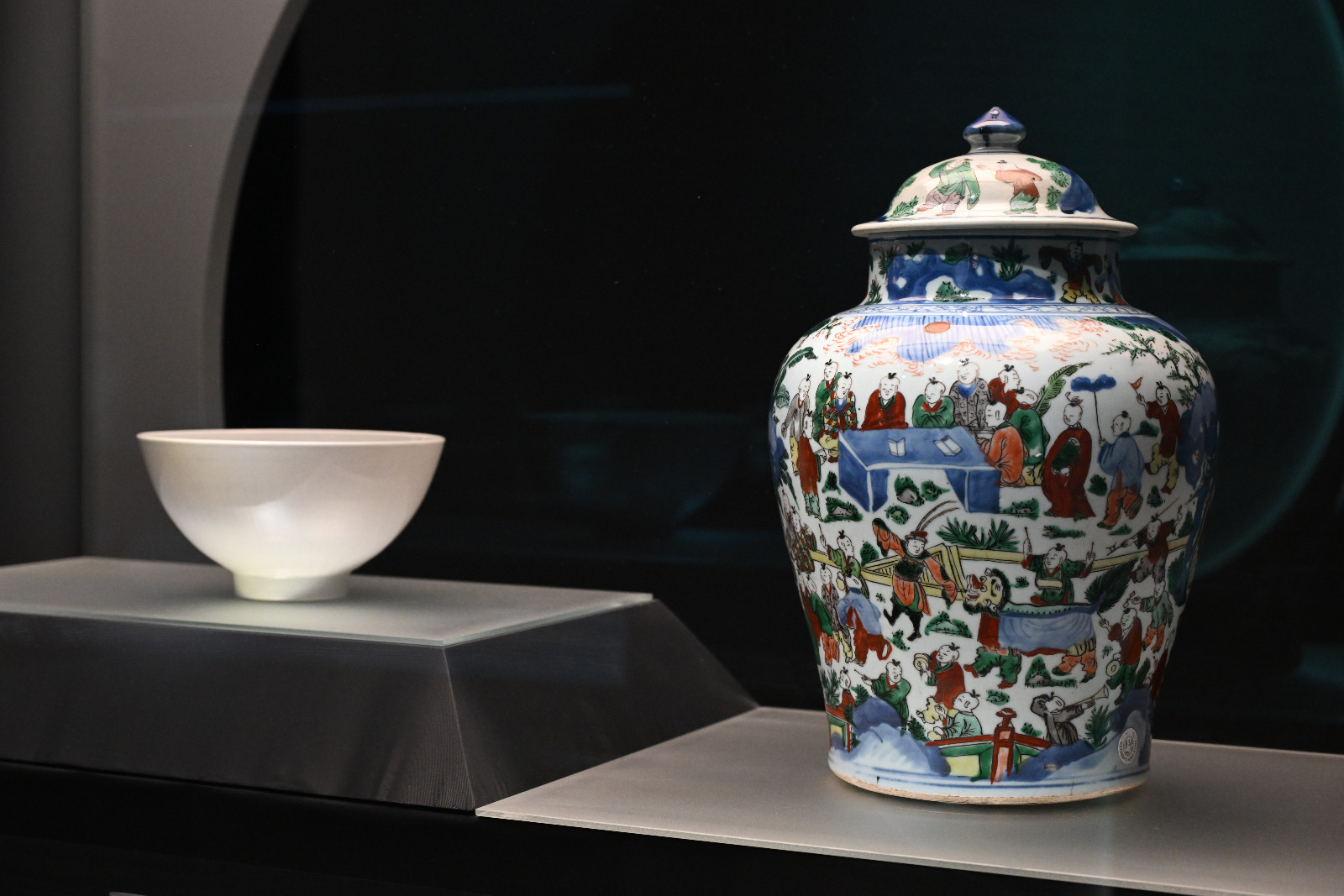 The biggest art exhibition of Chinese treasures by Min Chiu Society ...