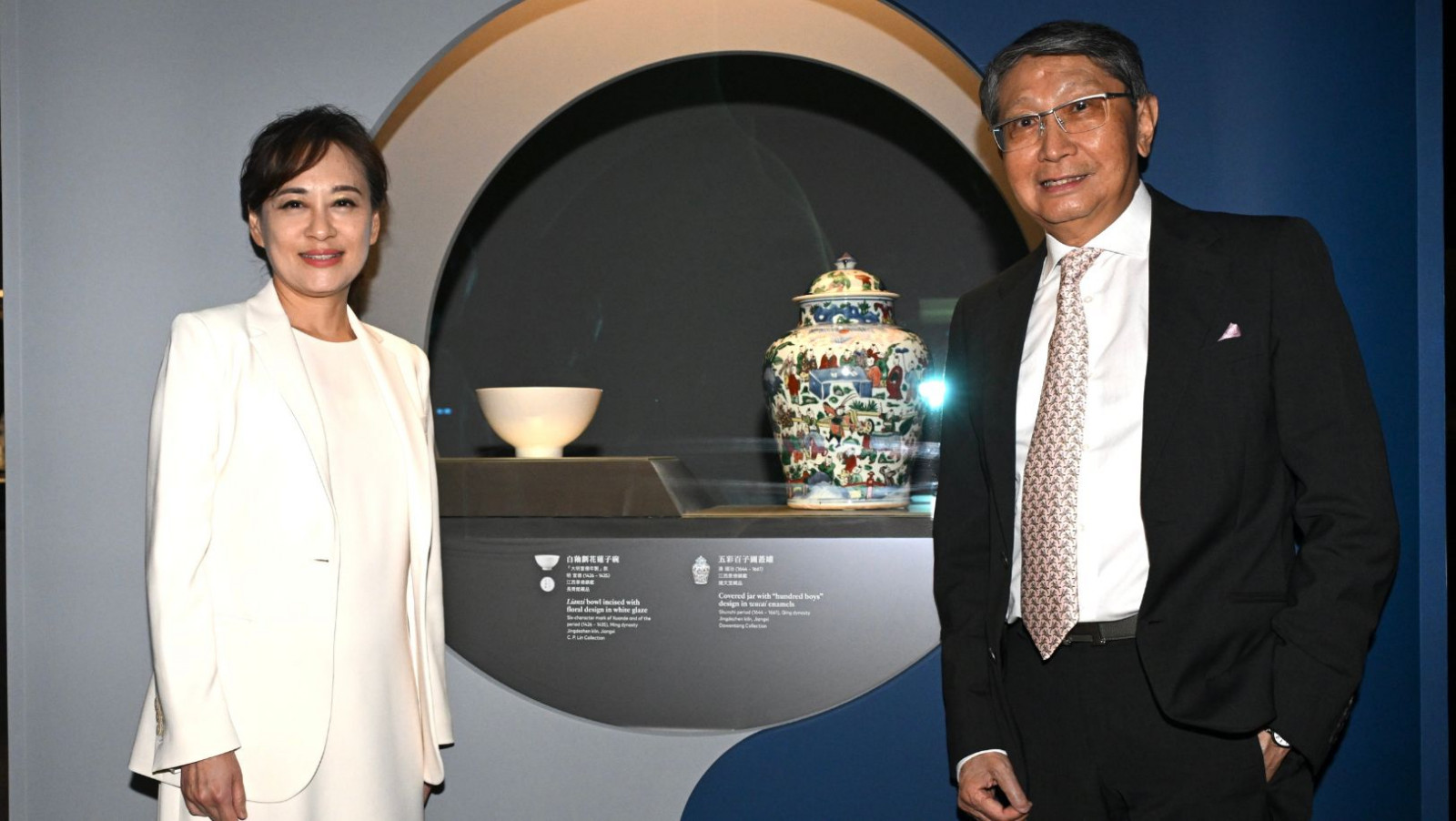 The biggest art exhibition of Chinese treasures by Min Chiu Society ...