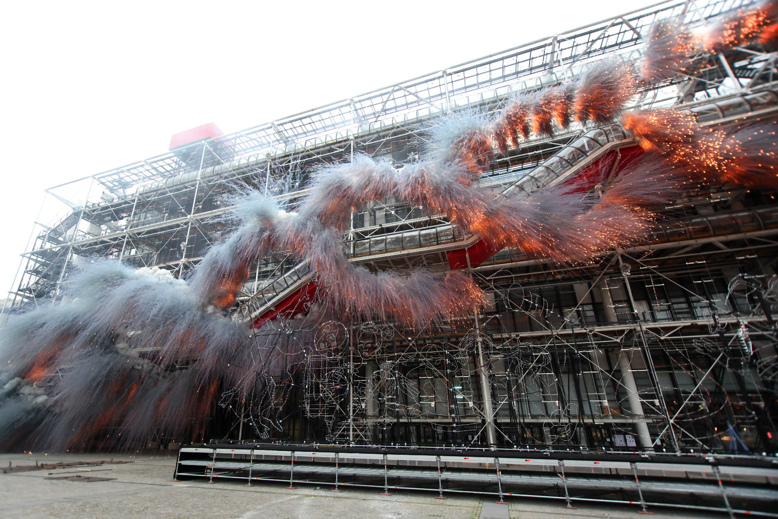 Inside the dazzling farewell for Paris’s iconic Centre Pompidou by Cai ...
