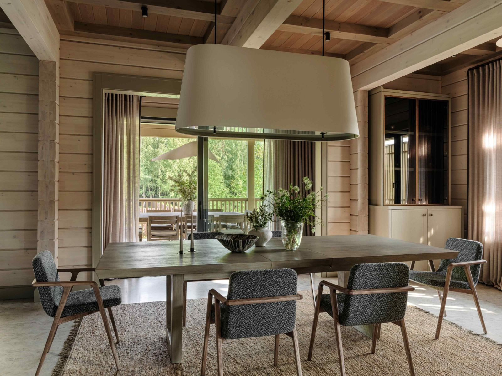 10 stunning homes in and around Moscow, Russia, reflecting the city’s ...