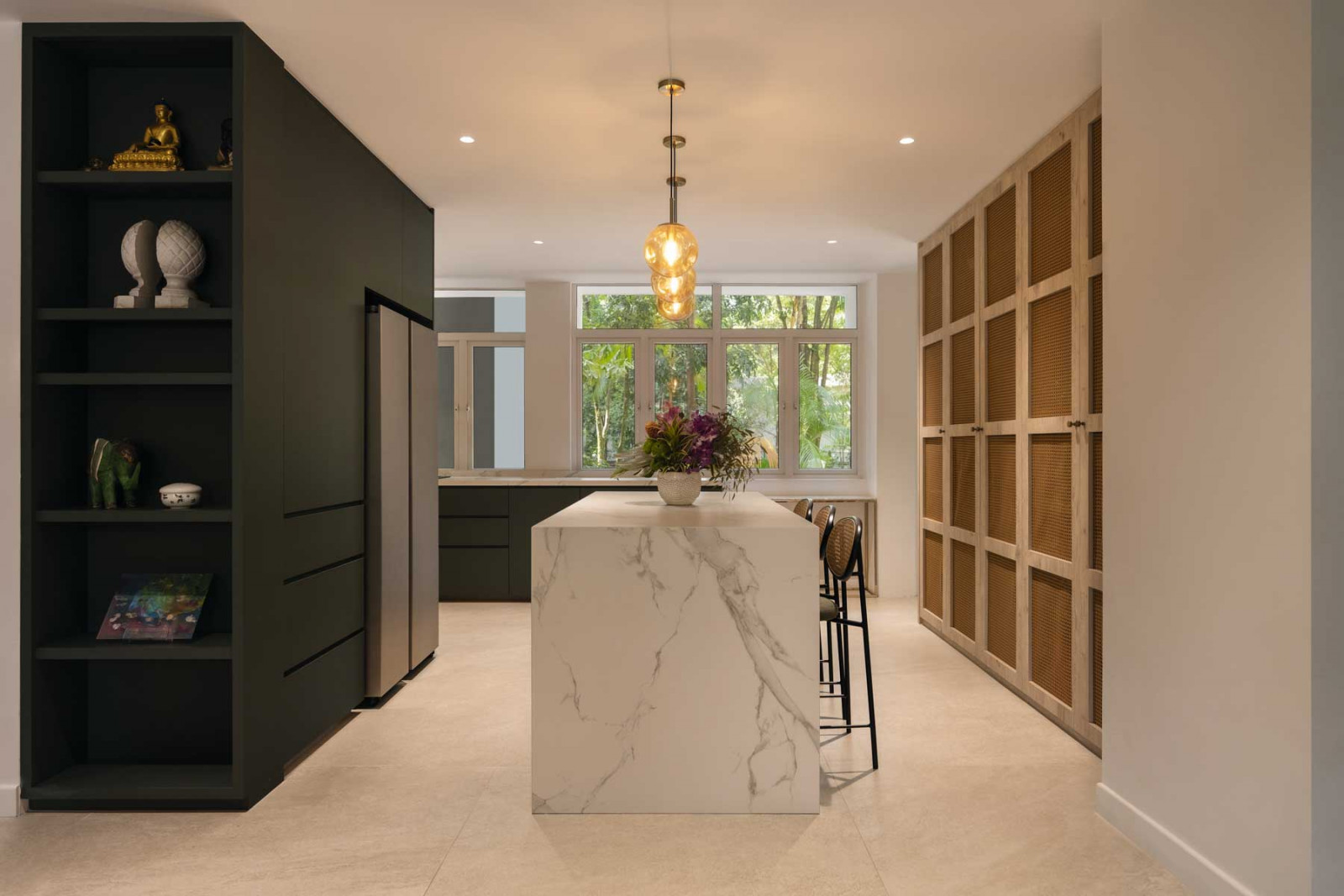 Aisha Ashraf Interiors infuses boho-chic into this Holland Park ...