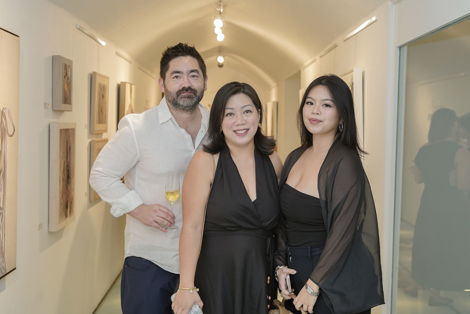 ‘Echoes and Conversations’: Rachel LeRoux debut solo show as an artist ...