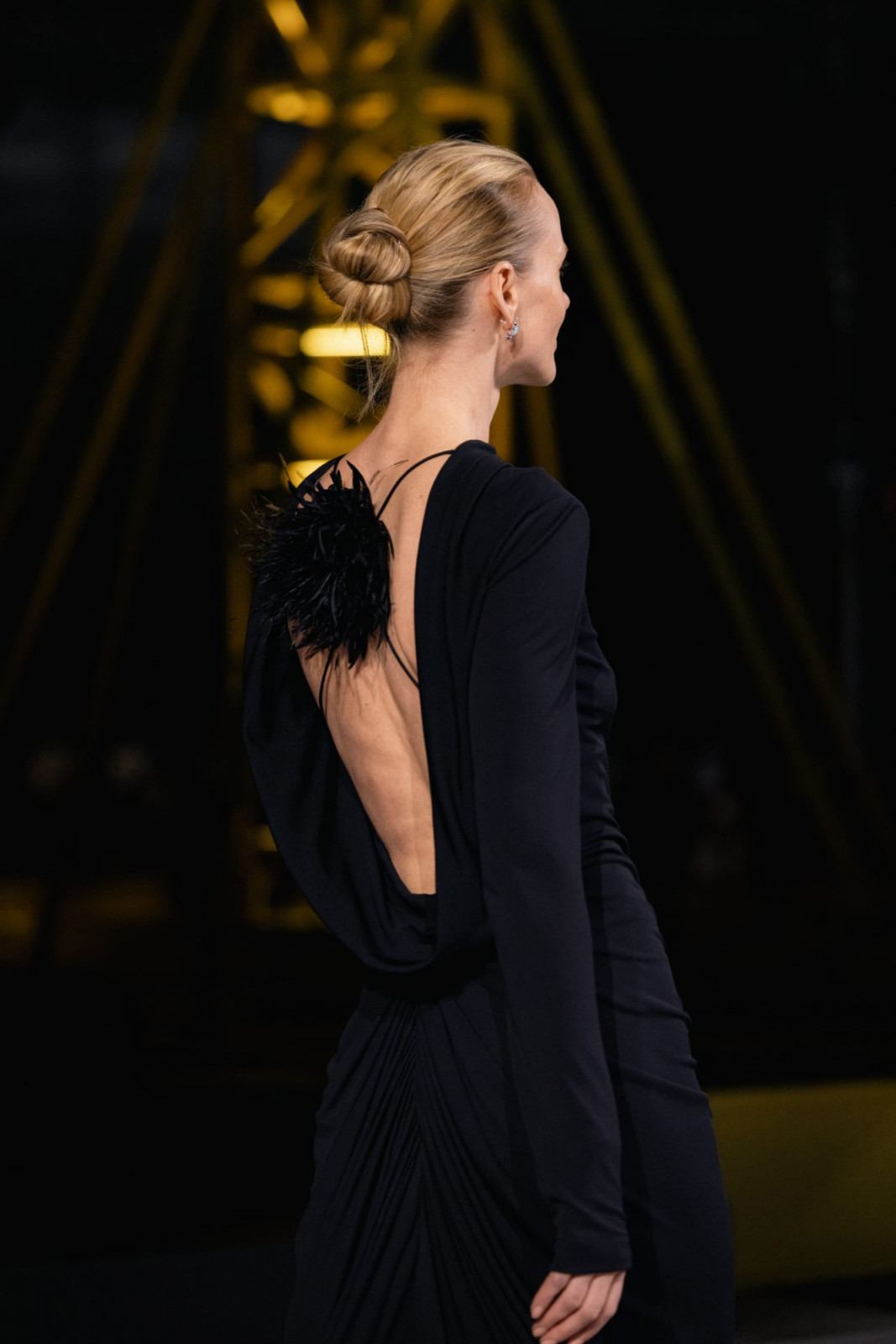 Chanel H/W 2026: Matthieu Blazys visionäre Modenschau | Tatler Asia