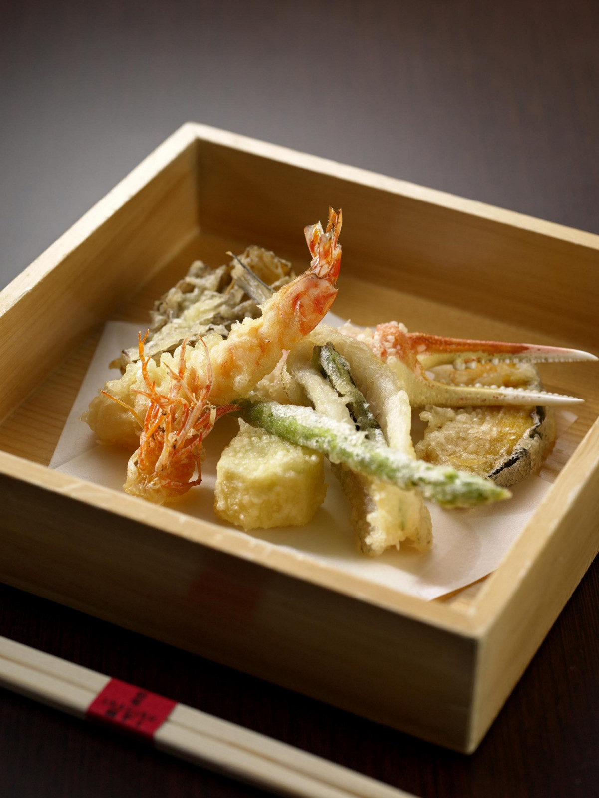 Savour deluxe tempura at Shikigiku Japanese Restaurant, Tsim Sha Tsui ...