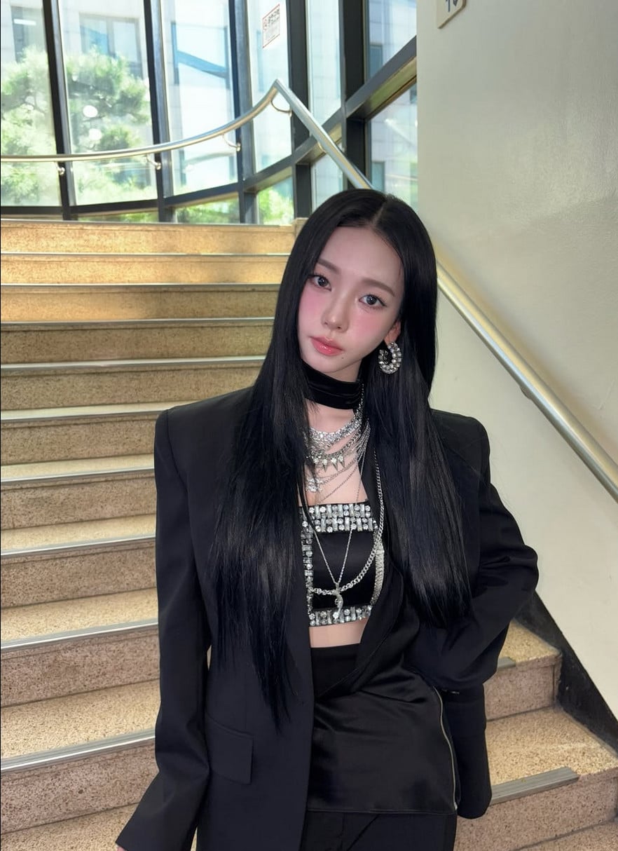 Karina’s style duality: 8 memorable looks from Aespa’s fashion leader ...